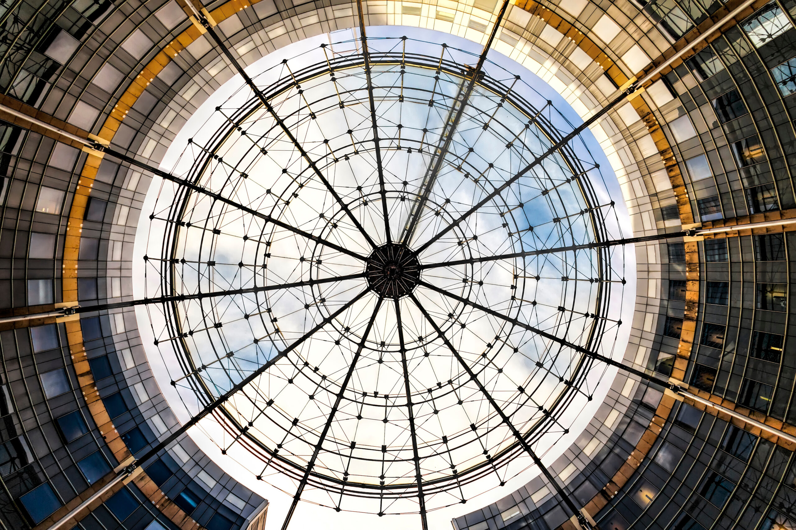 IPSA Case Study: How IPSA and Telefónica Tech redefined parliamentary ...